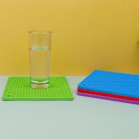 China Food Grade Silicone Potholder Heat Resistant Mat 340x340x4mm Non-slip Honeycomb Bowl Pad for sale