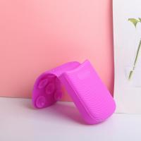 China Reusable Silicone Folding Makeup Brush Cleaner 240x80mm Cosmetic Organizer for sale
