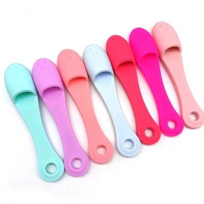 China Silicone Facial Brush 65mm Gentle Exfoliating Face Wash Scrubber for All Skin Types for sale