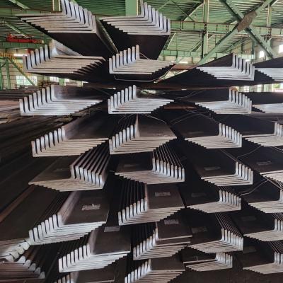China Jis G3192 L-Shaped Steel Angle For Building Decoration L250 9.5m for sale