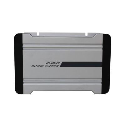 China Smart Multi Purpose Car Battery Charger Support DC Input And Solar Input for sale