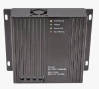China Fully Automatic DC To DC Battery Charger 12V 30A RV Battery Charger for sale
