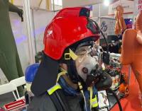 China 4G Fireman Safety Helmet Camera With LCD Screen Vision Fire Proof Water Proof for sale