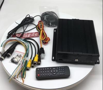 China 8CH Vehicle Safety Monitoring Dashboard Global MDVR With Auto Voice Control for sale