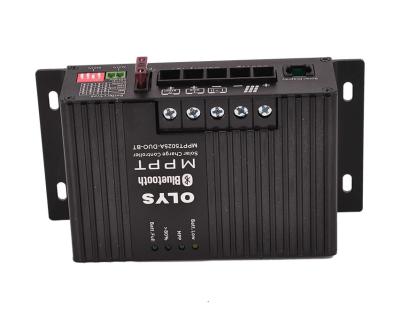 China 50V Max 25A Dual Battery MPPT Charge Controller Efficiency 99.8% For RVs Caravan Boat for sale