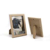 China Beautiful Decorative Wooden Picture Frames , Family Picture Frames for sale