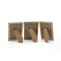 China Beautiful Decorative Wooden Picture Frames , Family Picture Frames for sale