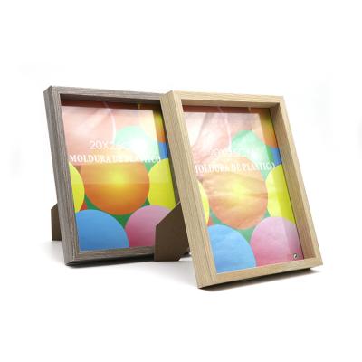 China Different Patterns Shadow Box Picture Frames Dust Proof Easy Maintain for sale