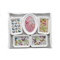 China Combination Pictures Wall Hanging Photo Frames 43 X 35 X 2.5 Cm Size for sale
