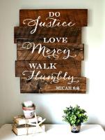 China ISO Approved Home Plaques Sayings , Decorative Wood Signs With Sayings for sale