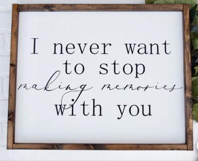 China Simple Style Wooden Display Plaques , Durable Decorating Wooden Plaques for sale