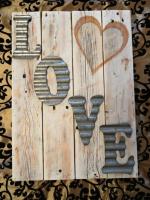 China Lightweight Home Wooden Wall Plaques , Wood Wall Art Quotes Easy Maintenance for sale