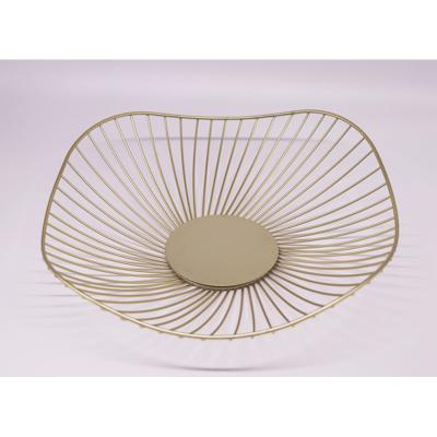 China Gold Plating Creative Portable Iso Metal Wire Fruit Basket for sale