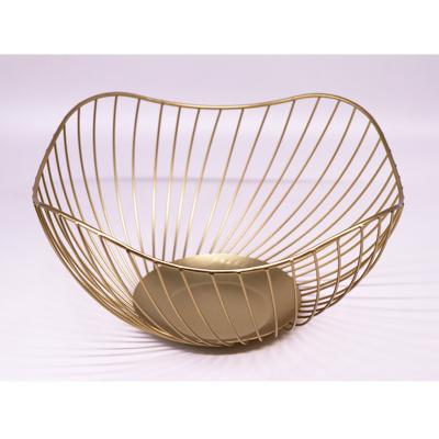 China Fashion Household Storage OEM Gold Wire Fruit Basket for sale