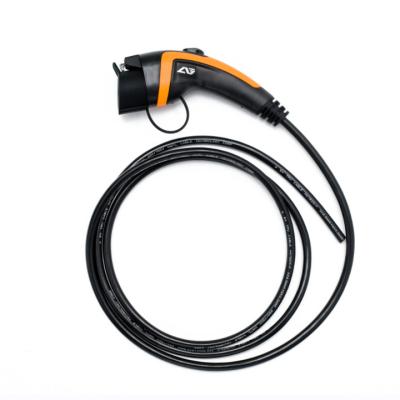 China SAE J1772 TPU Portable Electric Car Chargers 32A Type 1 EV Charger 2500V for sale