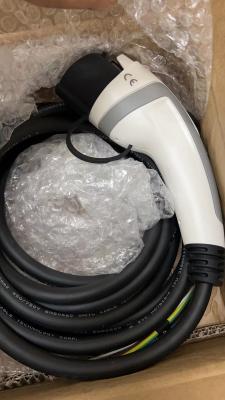 China 3.6KW 16A Electric Car Type 2 AC Charger IEC 62196 White Black for sale