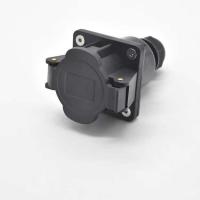 China Type 1 (J1772) Inlet 32A Single Phase J1772 Electric Vehicle Car Ev Charging Socket for sale