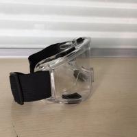 China Transparent Medical Safety Goggles PC Lens Dust Proof Adjustable Valve Design for sale