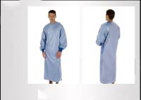 China Customized Logo Medical Gowns Disposable Air Permeable For Medical / Food for sale