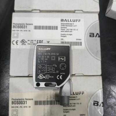 China BOS0031 BOS 21M-PA-ID10-S4 Balluff Diffuse Reflection Photoelectric Sensor Cube Shaped for sale