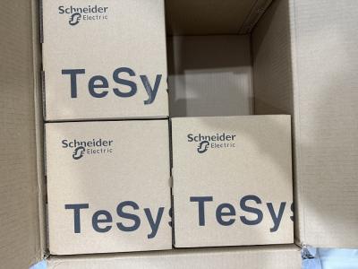 China LC1F225M7 Heavy Duty Schneider Electric TeSys F Contactor 3P (3 NO) 220V 50/60Hz 110kW-380V for sale