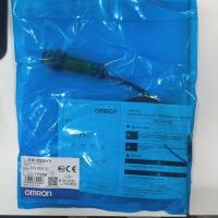 China E3F-DS10Y1 Omron 90-250VAC 10CM Cylindrical M18 Diffuse Photoelectric Sensor for sale