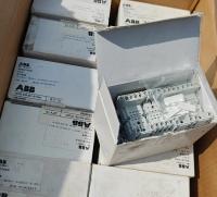 China CR-M2SS ABB Plug-in control relay module Spring terminal Double conversion contact for sale