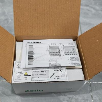 China SR3B261BD Schneider Electric  Zelio Logic Relay 12 I/O LCD display built-in timer functions for sale