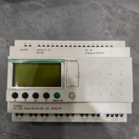China SR3B261BD Schneider Electric  Zelio Logic Relay 12 I/O LCD display built-in timer functions for sale