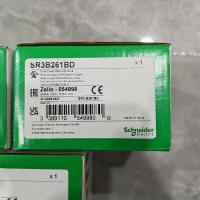 China SR3B261BD Schneider Electric  Zelio Logic Relay 12 I/O LCD display built-in timer functions for sale