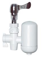 China Ceramic Faucet Mounted Water Filter with 0.2-0.5 Micron Bacteria Removal and Universal Adapter White Color for sale