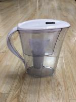 China 3L White Alkaline Water Purifier Pitcher with 400L Filter Capacity and 0.01μm UF Filtration System for sale