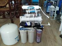 China 5-Stage 50GPD Reverse Osmosis Water Filter System with 110V/220V Booster Pump and 3.2G Tank for sale