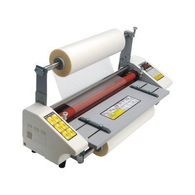China A2 Semi-Automatic Laminator for UV DTF Printing Crystal Labels 40cm B Film 110V 220V for sale