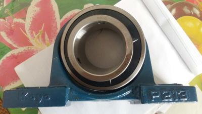China JAPAN KOYO PILLOW BLOCK BALL BEARING UC213-40 bearing 63.5mm*120mm*65.1mm exporting to all over the world for sale
