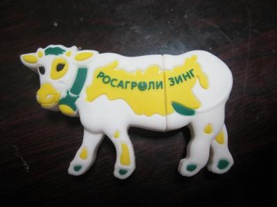 China Customized Cool PVC USB Storage Drive With Cow Shape , 4GB USB Thumb Drive for sale