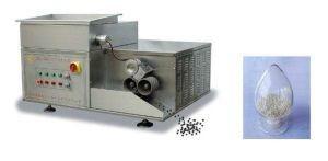 China Advanced Desk Type Chinese Medicine Pill Making Machine for Pharmaceutical for sale