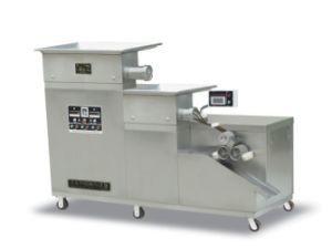 China Round Granulators Pill Making Machine with Fully Automatic Operation at 380V Voltage for sale