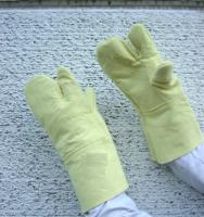 China EN388 EN407 Level 4 Foam Heat Proof Work Gloves Palm Layers Puncture Resistant for sale