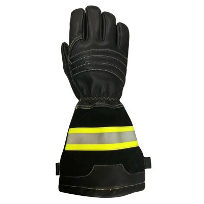 China EN659 Structural Firefighting Gloves Long Cuff With Reflective Tape for sale