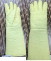China Yellow kevlar felt 350 Degrees Fire Resistant Work Gloves 2 layers for sale
