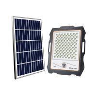 China 100w 200w 300w 400w Solar Powered LED Street Lights WIFI 4G Control CCTV Camera for sale
