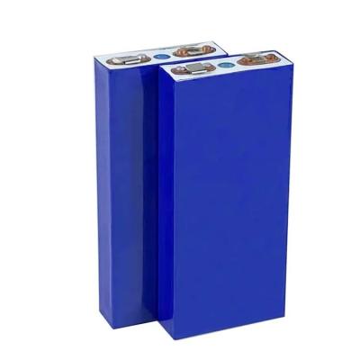 China 100g 3.2V Rated Power 5500W Lithium Ion Battery for Industrial Equipment for sale