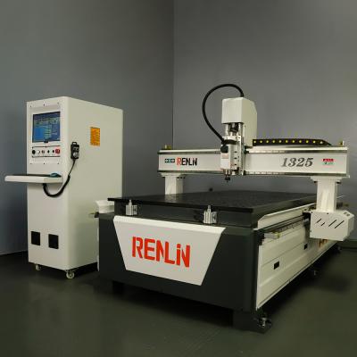 China Pressure Roller CNC Wood Router Machine 380V 50HZ for sale