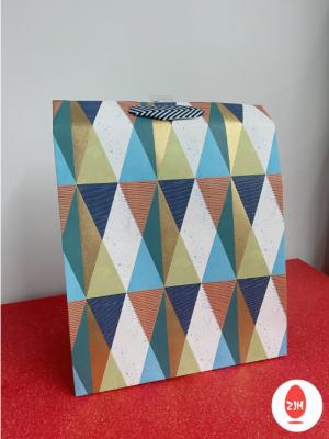 China Boutique Bow Gift Packing Bags Candy Luxury Paper Bag Die Cut Handle for sale