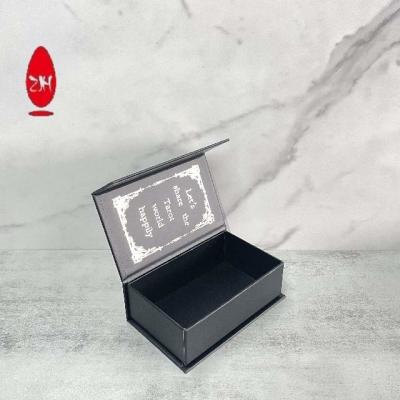 China 350gsm Cardboard Paper Gift Packaging Box Gold Foil For Cosmetic for sale