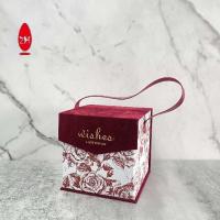 China PMS CMYK  Paper Gift Packaging Box Velvet Insert Magnetic Closure for sale