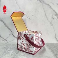 China PMS CMYK  Paper Gift Packaging Box Velvet Insert Magnetic Closure for sale
