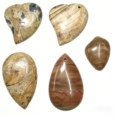 China Customizable Natural Stone Pendant Polished Finish Fashion Gemstone Pendant for sale