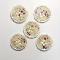 China Customizable 8mm - 28mm Resin Buttons Mixed Color For Fashion Garments for sale